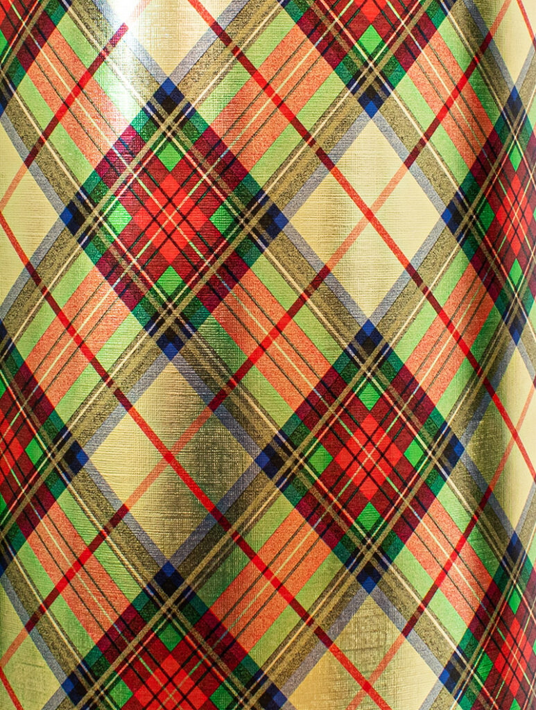 Traditional Gold Plaid | Mr. GiftWrap | Bulk Wrapping Paper
